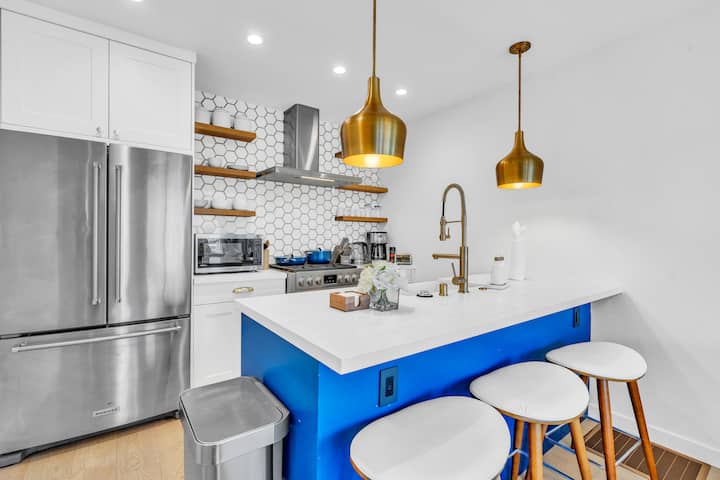 San Francisco Urban Oasis - Bart, Beach, Downtown! - Daly City, CA