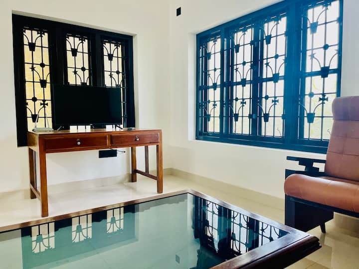 Gardens Of Janaki (Private House With Air Con) - Attingal