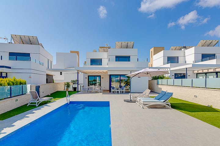 Villa De Luxe à Ciudad Quesada. - Catral