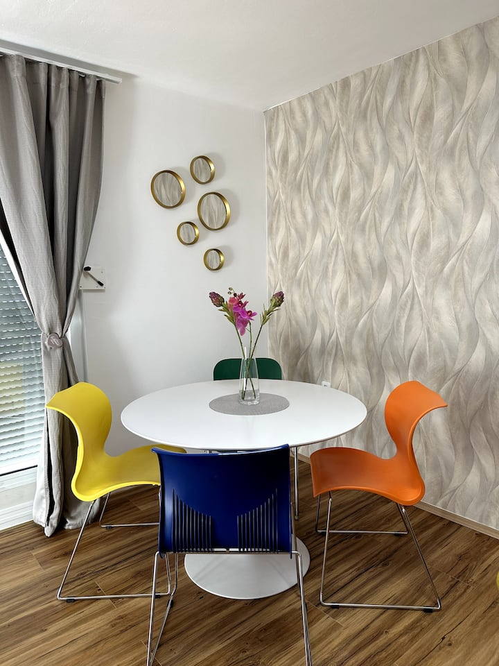 Modern Apt, Self Check-in,parking,schlossberg View - Graz
