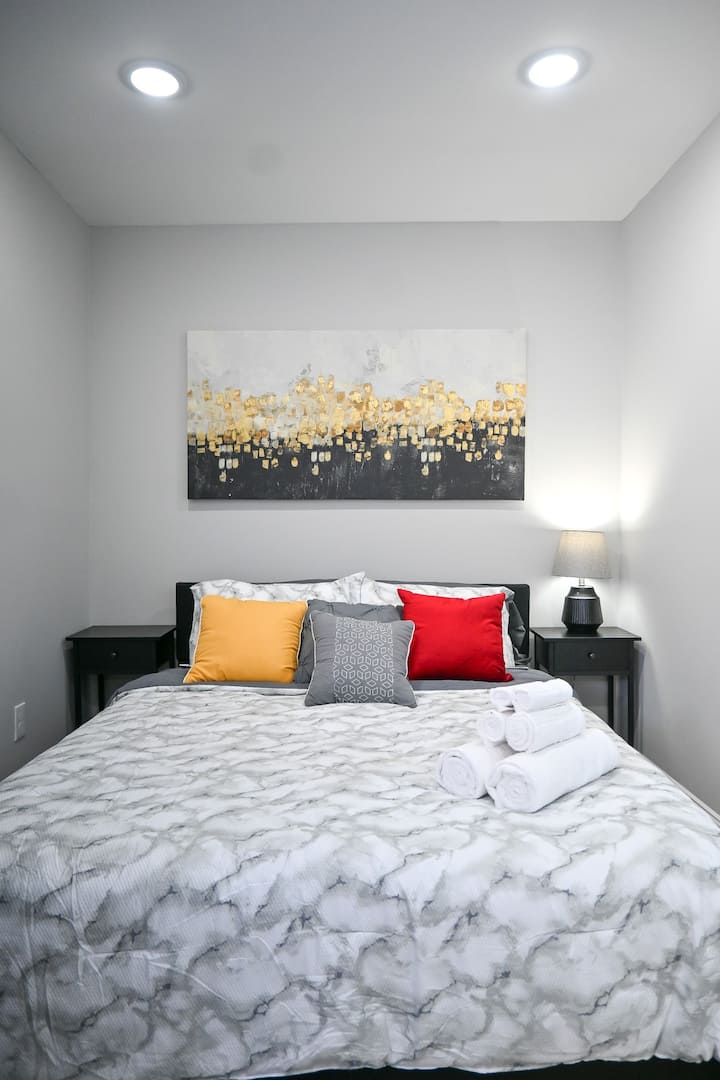 Charlotte Uptown Retreat - #3 - Charlotte