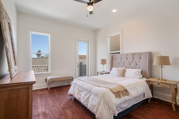 Chic Nola Townhouse For 8 Near French Quarter - La Nouvelle-Orléans, LA