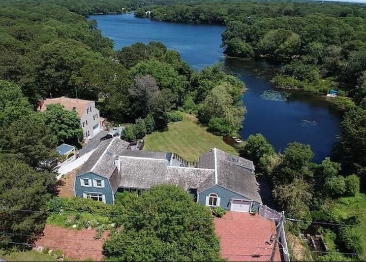 Gorgeous Waterfront Retreat, Great For Families! - Dennis, MA