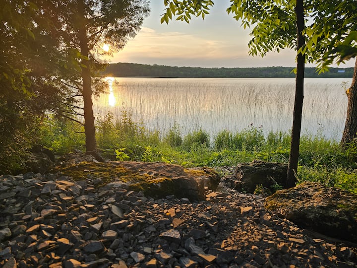 S04 Nature Heaven At The Farm: Camp On The Lake - Ontario