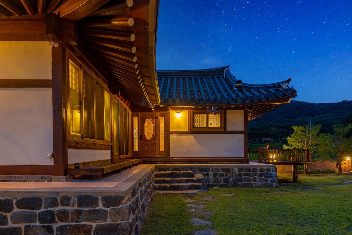 230-pyeong private house, 'Songrimheon ()' - Houses for Rent in Incheon ...