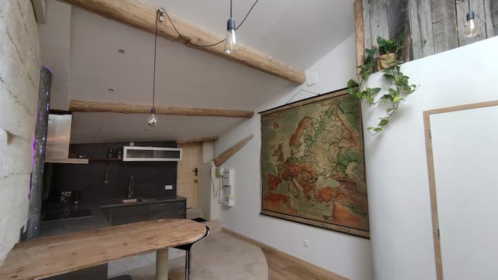 Attic Space In The Heart Of Uzes - Uzès