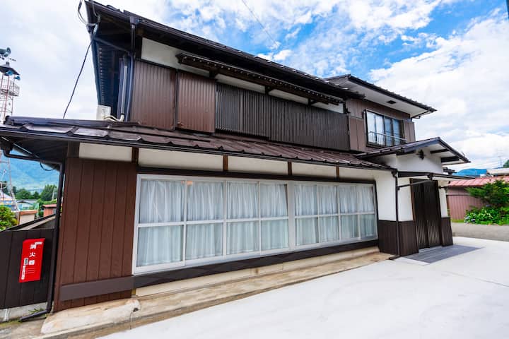 New Open! 豪華な作りの広々日本式家屋/Haostay林屋 - Lake Kawaguchi