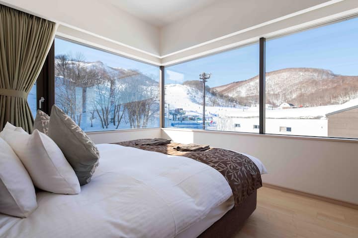 Ki Niseko 1 Bedroom Deluxe Resort View - Niseko