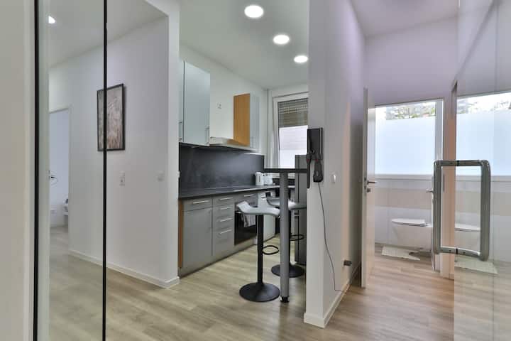 Apartment Eigener Zugang, Zug-stuttgart, Ews Arena - Göppingen