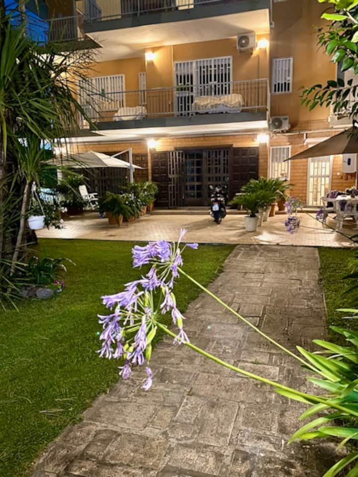 Appartamento Fiorhouse Fiordaliso Colli Aminei Na - Naples
