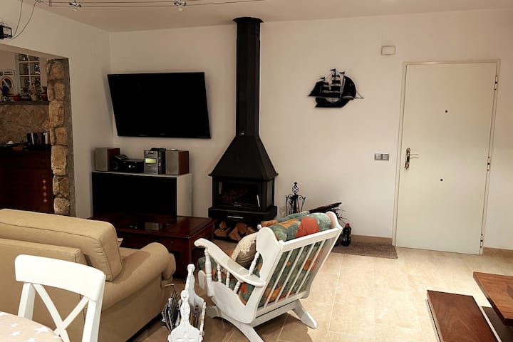 Casa Familiar, Piscina Privada, Cerca De La Playa - Torredembarra