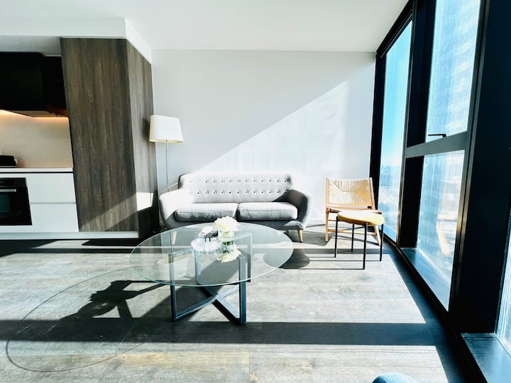 Luxury Indoor Pool, Jacuzzi, Sauna And Steam - Melbourne