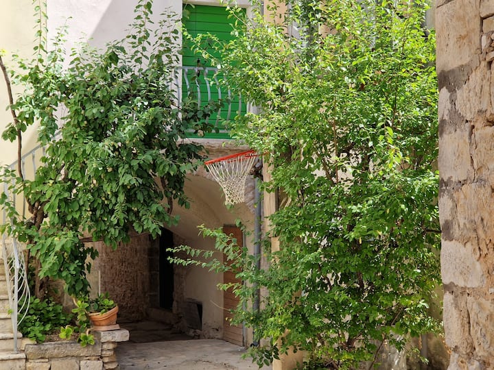 Charming New House In Center - Vela Luka