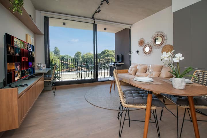 Contemporary Gem: 1br, Pool & Bbq 105 - Paraguay