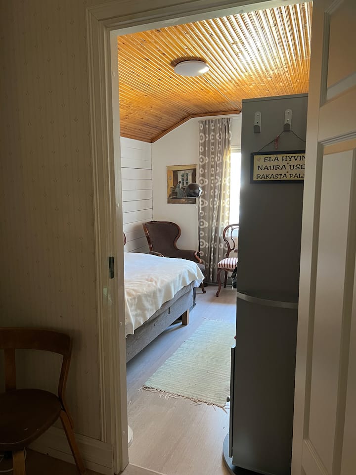 Majoitus Meren Syleilyssä! Aamiainen Tilattavissa. - Hanko