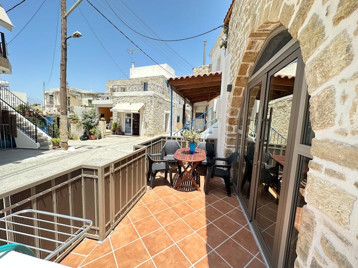 Camara House - Pitsidia