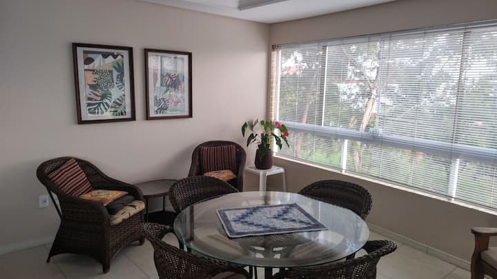 Excelente Apartamento De Frente Com Garagem - Capão da Canoa