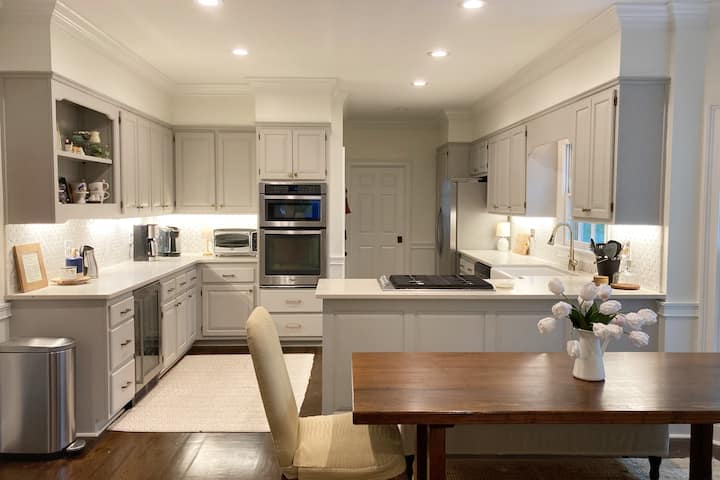 Clean, Spacious Game Day Retreat Near Uga - Athens, GA