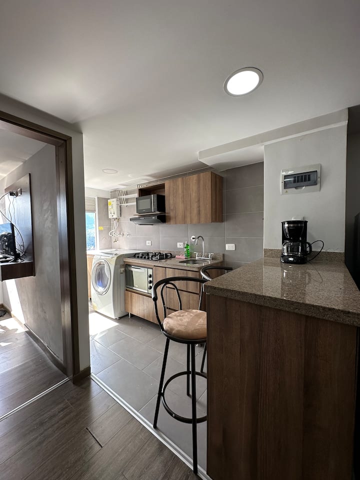 Hermoso Apartamento Palmas Loreto Vista Piso 19 - Medellín