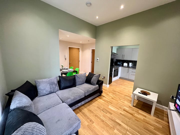 Edgerton Suites - Huddersfield
