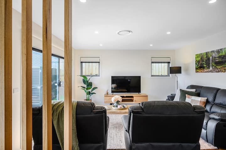 Tranquil Villa Two -2br/2ba–10min To Cbd-airport. - Hobart