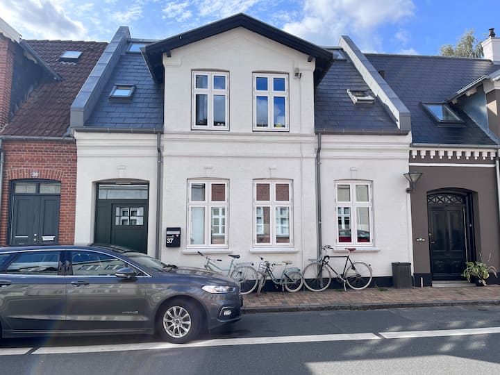 Centralt Byhus Fra 1882 - Odense