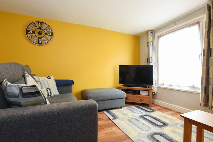 Parkside Haven | 2br W/off-road Parking - Portsmouth