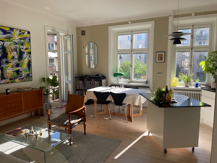 2 Bedroom Apartment W. Balcony - Estocolmo