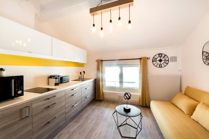 Calme & Confort | Lyon 8 – Tram – Formations Prox - Lyon