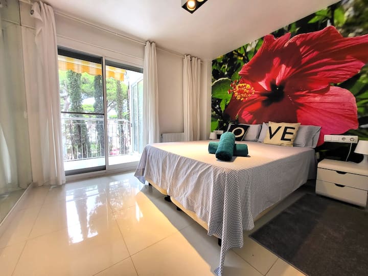 200m From Beach & Swimmingpool - Castelldefels