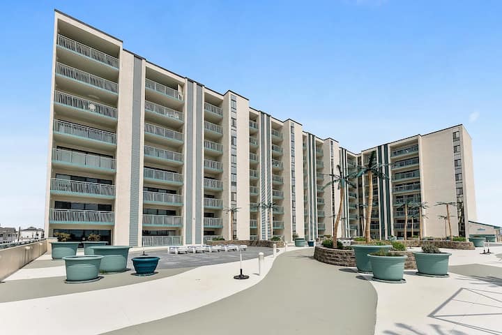 Ocean Front Condominium Wildwood - Wildwood, NJ