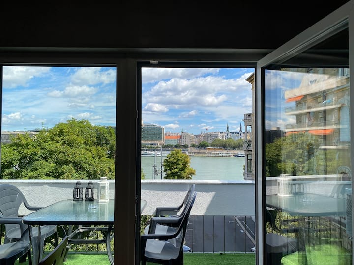 Danube View Artapartment - Budapest
