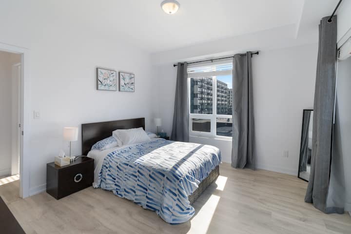 Beautiful 2bed 2bath Home: Mins To All Amenities! - Burlington