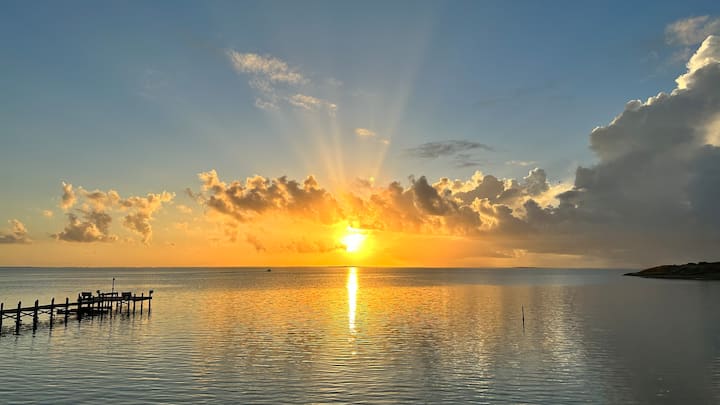 The Beach Front Getaway - Port Mansfield, TX