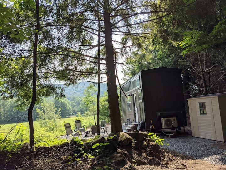 Cozy Tiny Home With Mountain View - Grafton, VT