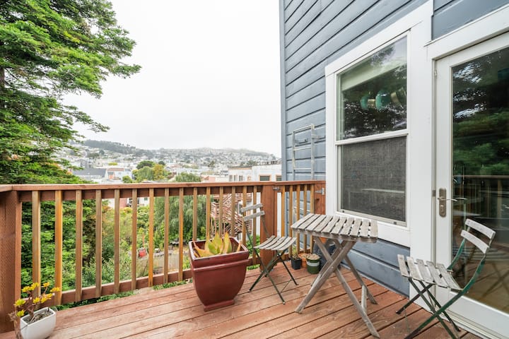 Cozy Apt W/ Twin Peak View - Usa
