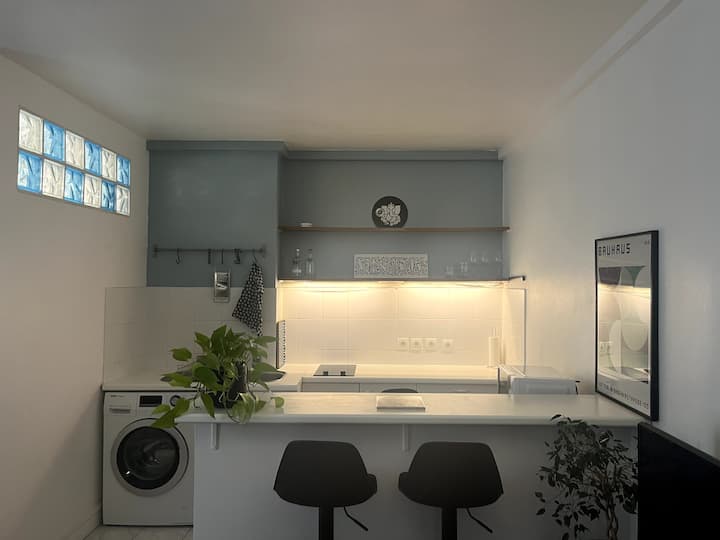 New Flat Next To The Marais - París