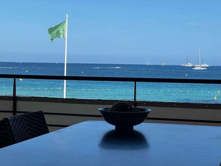 Appartement Sur La Plage Et Vue Mer - Grimaud