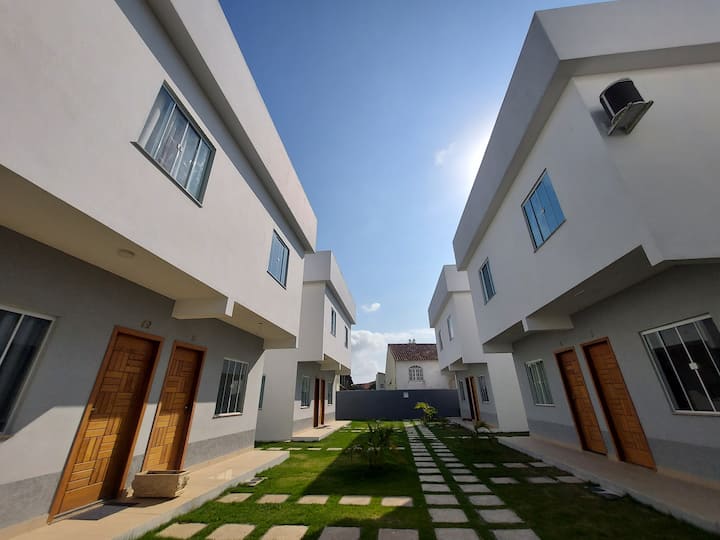 Casa Em Condomínio Tranquilo No Peró - Cabo Frio