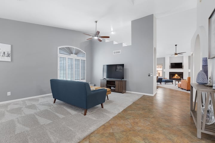 Pool Home Near Downtown Gilbert! - Gilbert, AZ