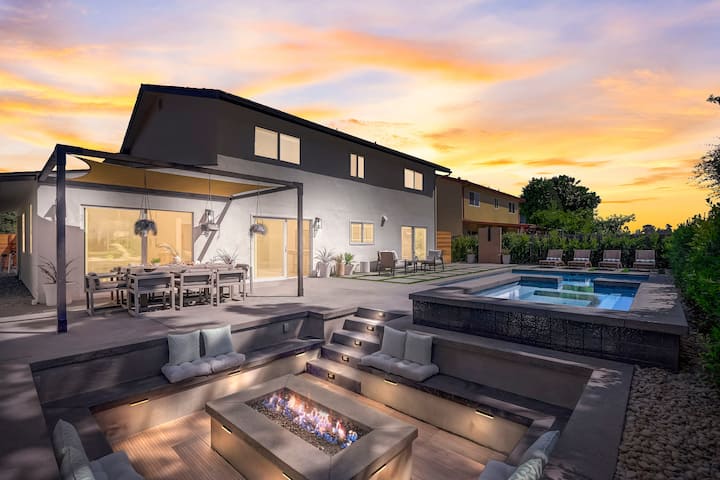 Luxury Home! Heated Pool+spa+firepit - Lakeside