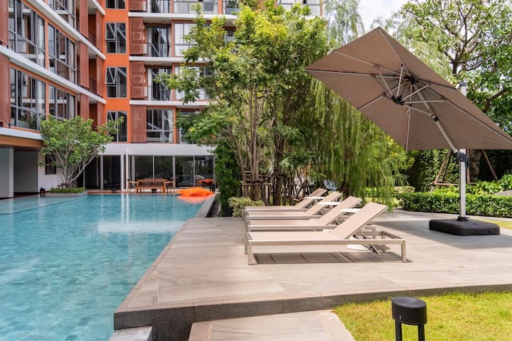 Cozy Room/sukhumvit-ekamai/bts/pool View - Bangkok