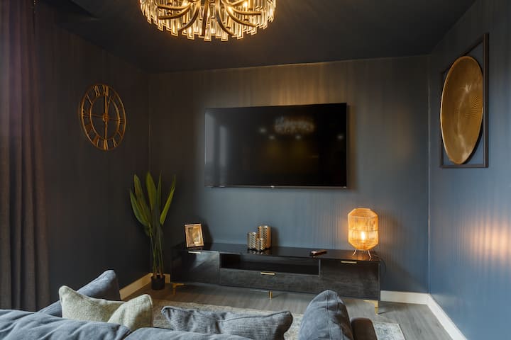 Sheffield: Opulence Studio In Sheffield 28 - Sheffield