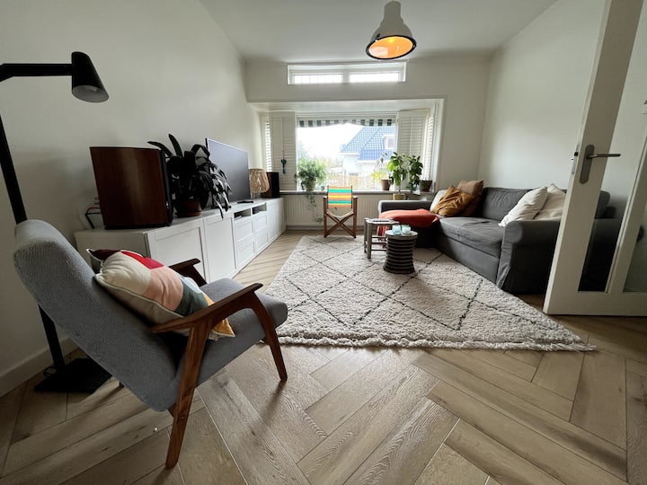 Familiehuis Aan Zee Met Privé Parkeerplaats - Zandvoort