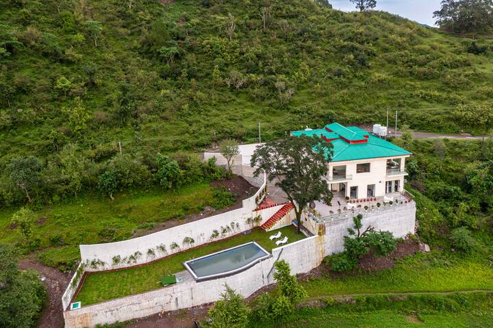Tranquil @ Cedar Haven By Veo - Part Of Stayvista - Renuka Ji