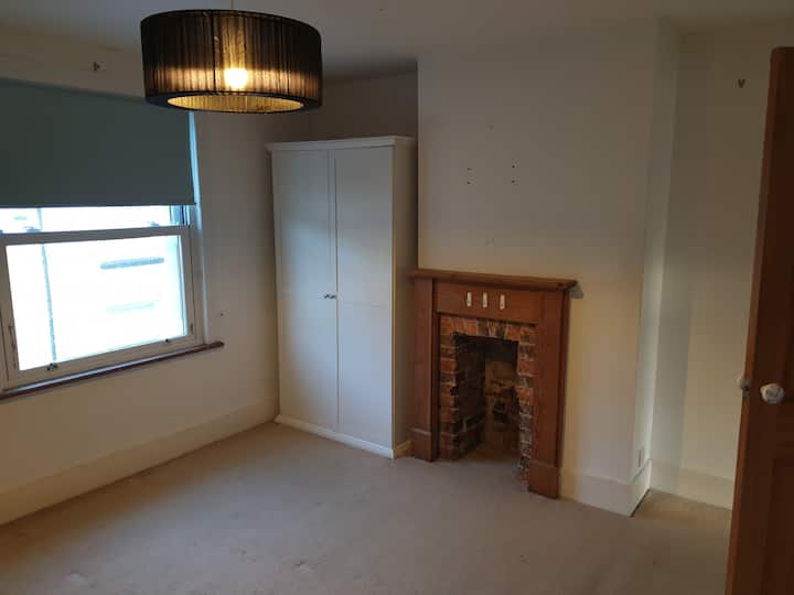 Two Up Two Down - Crawley