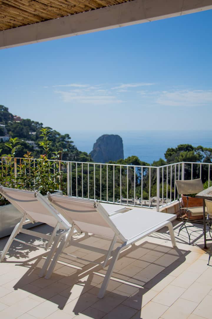 Attico Capri: Vista Faraglioni - Capri