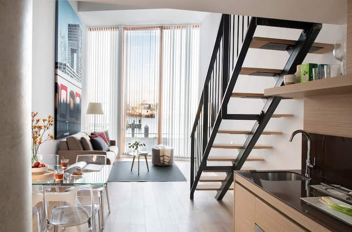 Nordic Design Riverfront Apartment With Views - Amsterdam