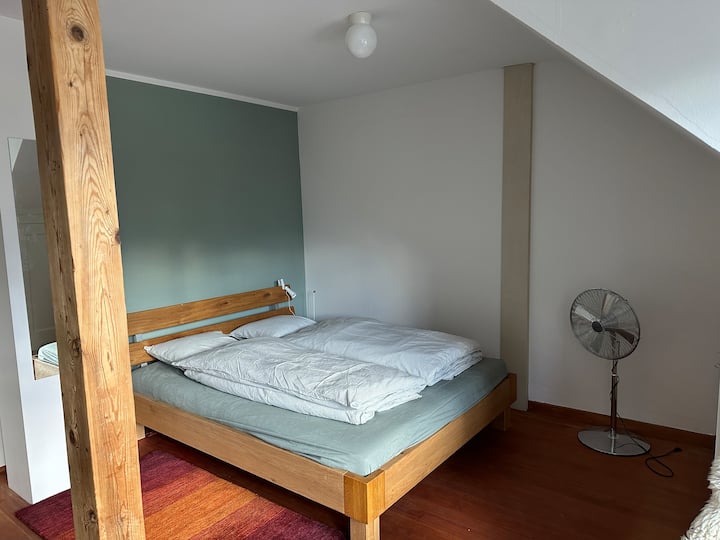 Dachzimmer Mit Grossartiger Aussicht - Bern