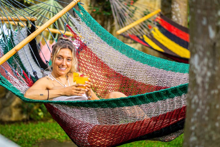 Arenal Poshpacker. Mixed Dorm (8-beds) - La Fortuna